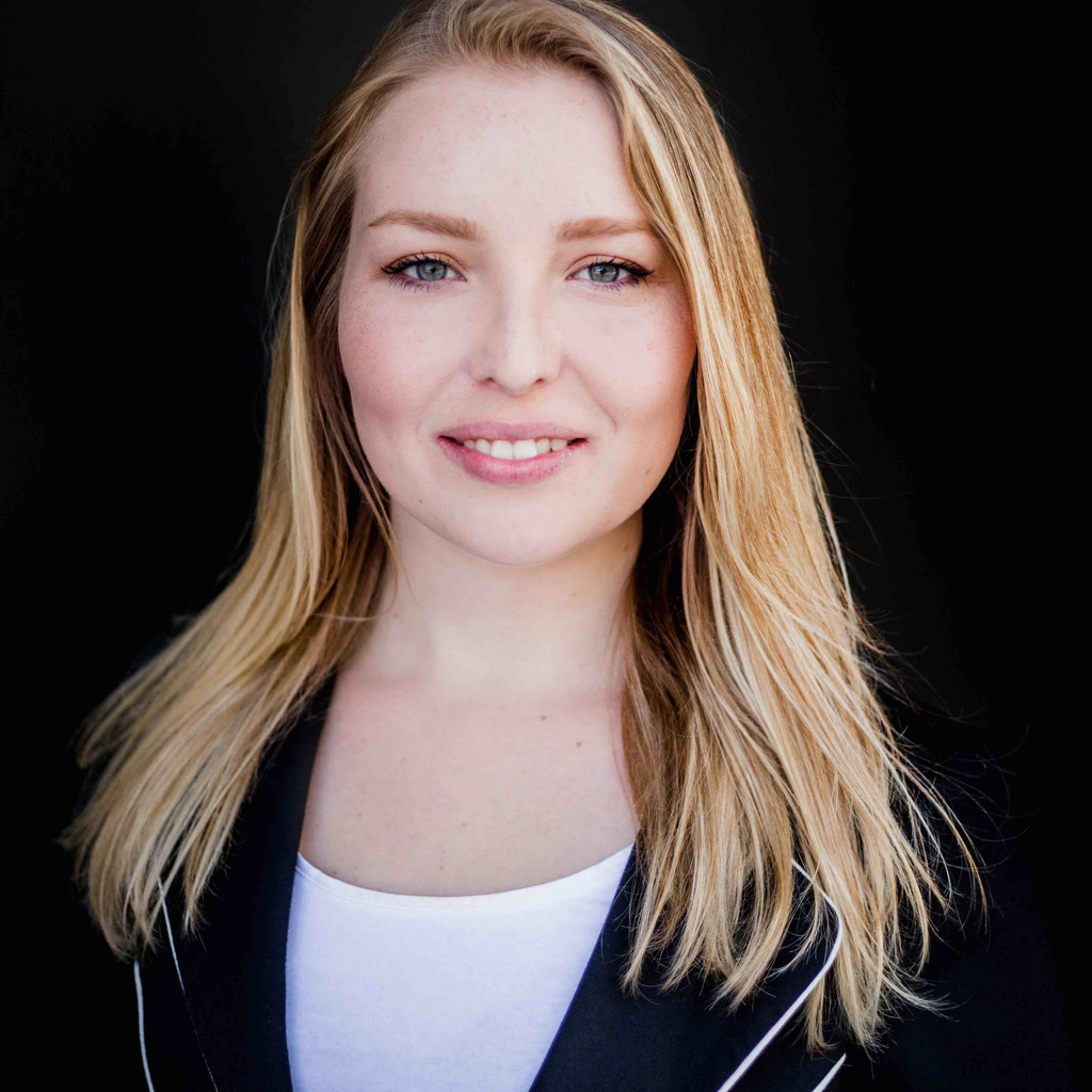 Natalie Schmid's Instagram, Twitter & Facebook on IDCrawl