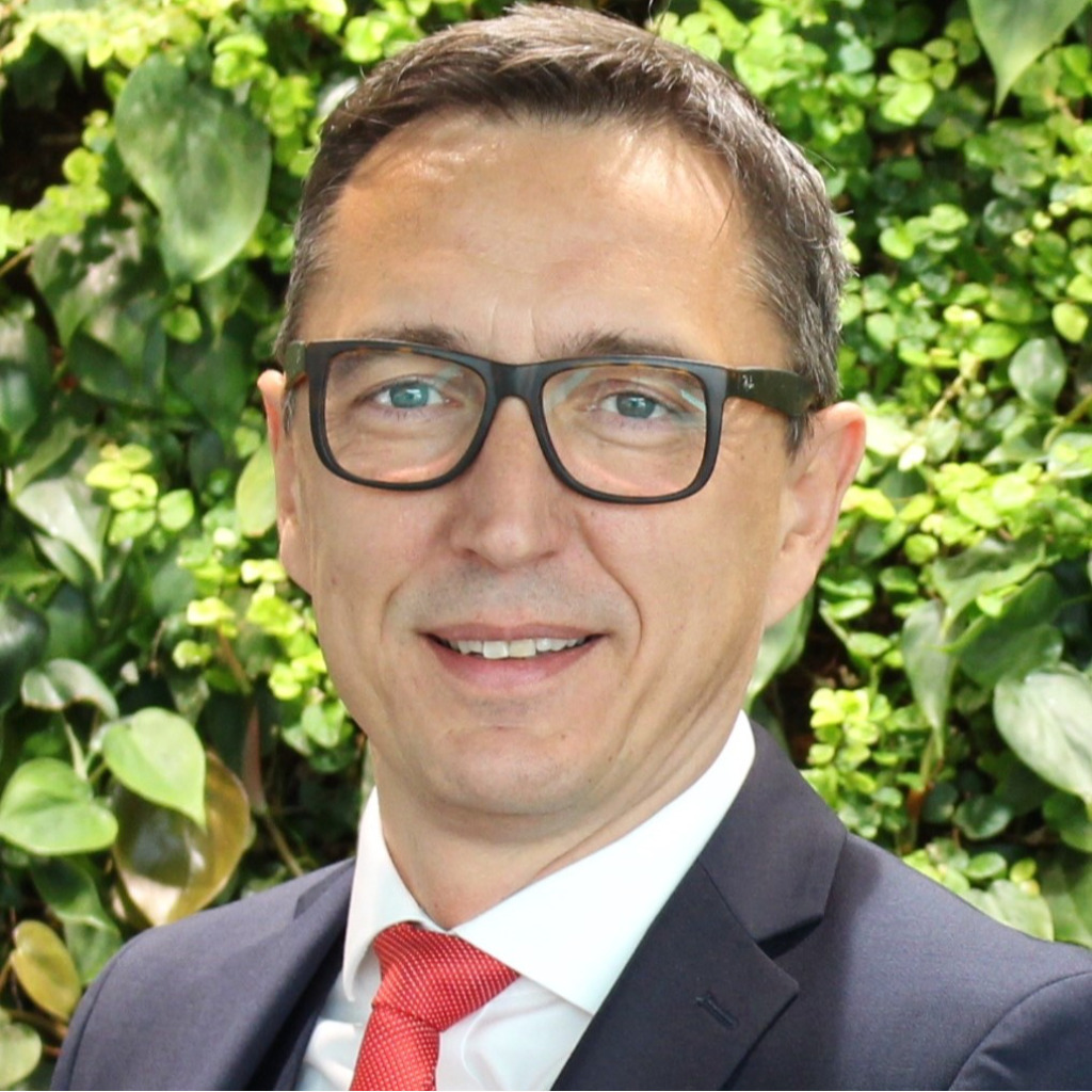 Dr. Oliver Breitenstein - Geschäftsführender Gesellschafter - GEWERBE ...