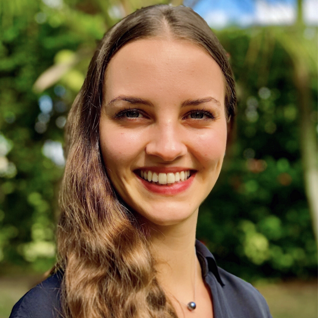 Zoé Meckbach - Chief Operating Officer (COO) - MH-IT & Service GmbH | XING