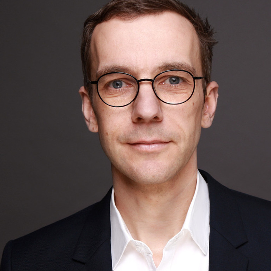 R diger Thomsen British And American Cultures Texts And Media Universit t Hamburg XING r-diger-thomsen-british-and-american-cultures-texts-and-media-universit-t-hamburg-xing