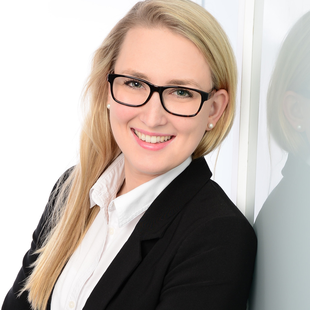 Lisa König - Kaufmännische Assistentin - Krüss GmbH | XING