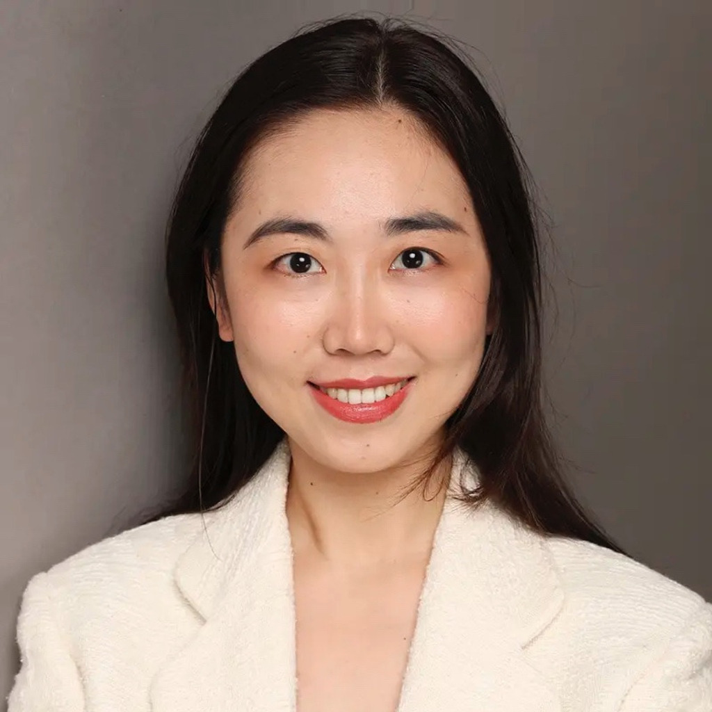 Xue Tang - Junior Product Manager Kredite - C24 Bank GmbH | XING