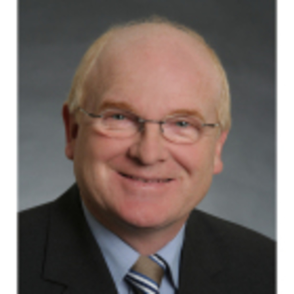 Hubert Alexander's Instagram, Twitter & Facebook on IDCrawl