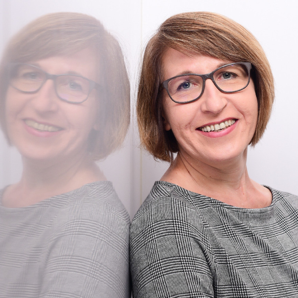 Wernicke aus Hamburg in der Personensuche von Das Telefonbuch