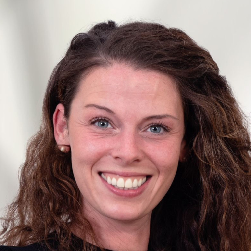 Lisa Herrmann - Leitung eCampus, Dozentin Medien & Informatik, E ...