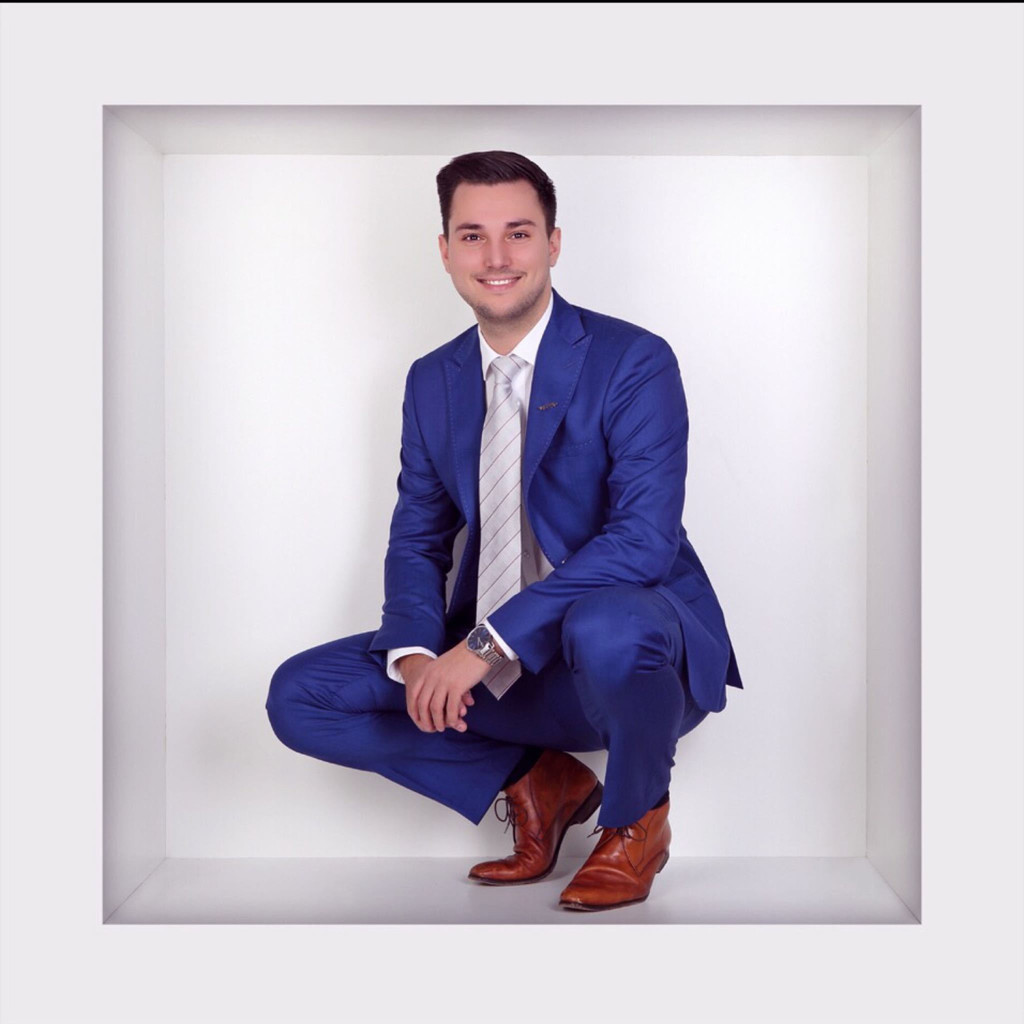 Blechinger in der Personensuche von Das Telefonbuch