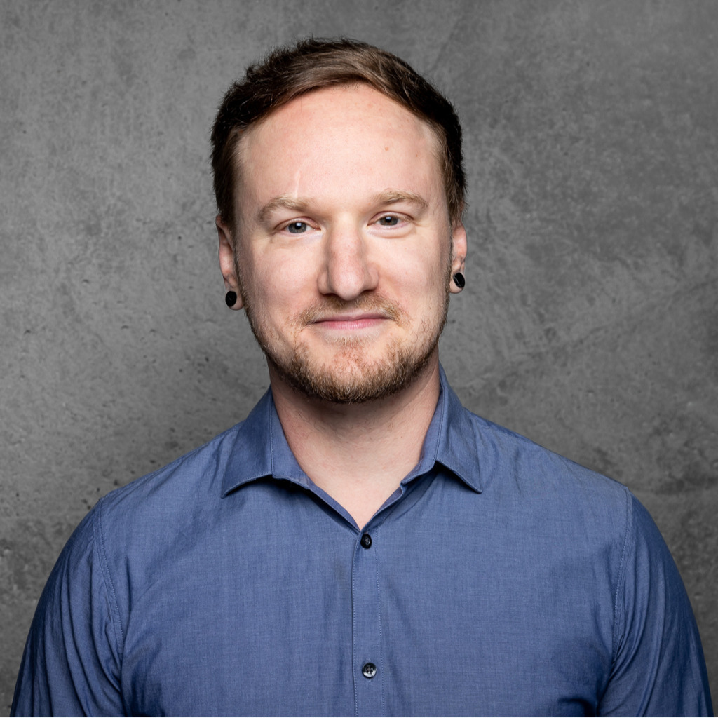 Daniel Schlund's Instagram, Twitter & Facebook on IDCrawl