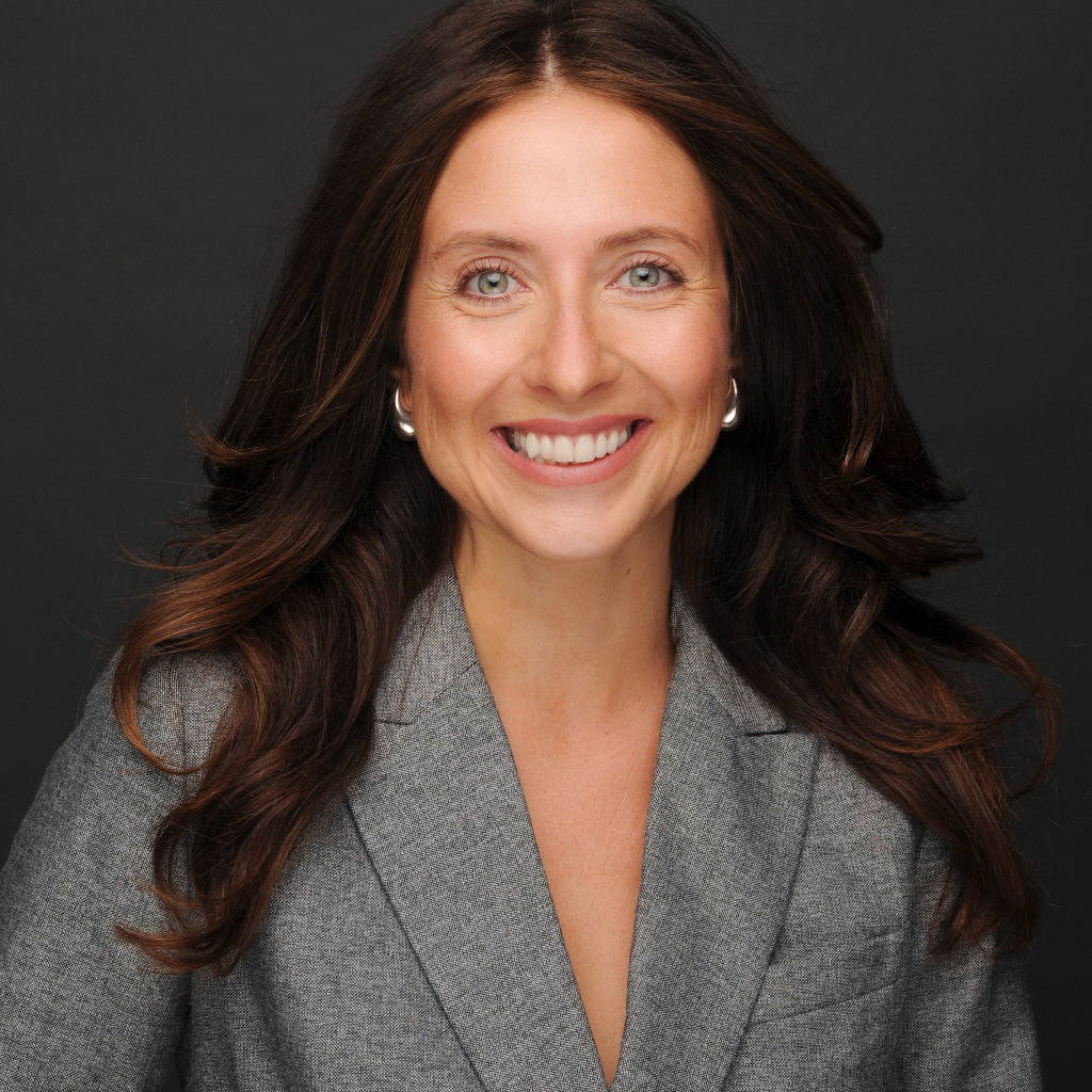 Jessica Hahn's Instagram, Twitter & Facebook on IDCrawl