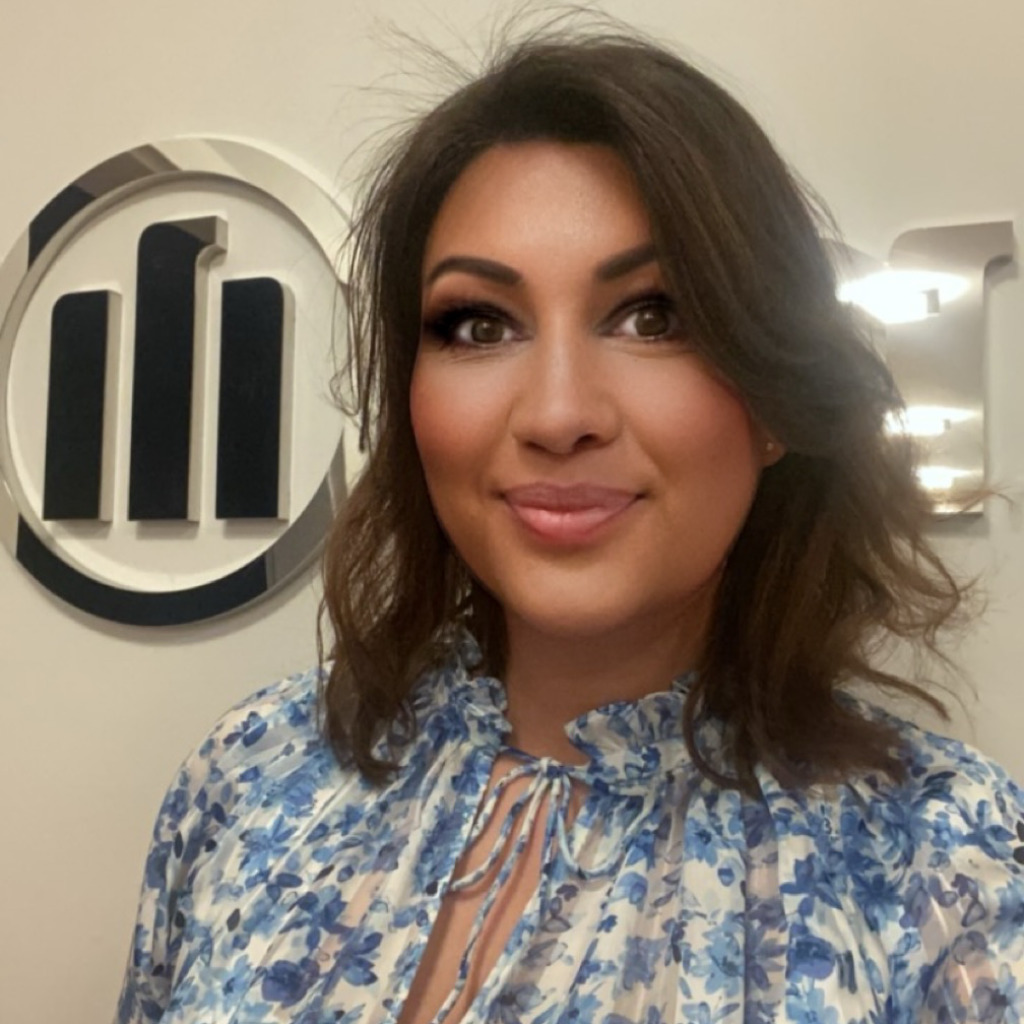 Natalie Roth - Büroleitung Allianz Agentur in Zeven - Agentur Angela ...