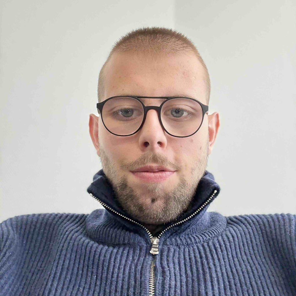 Florian Schmidt - Privatkundenberater - Volksbank in der Region eG | XING