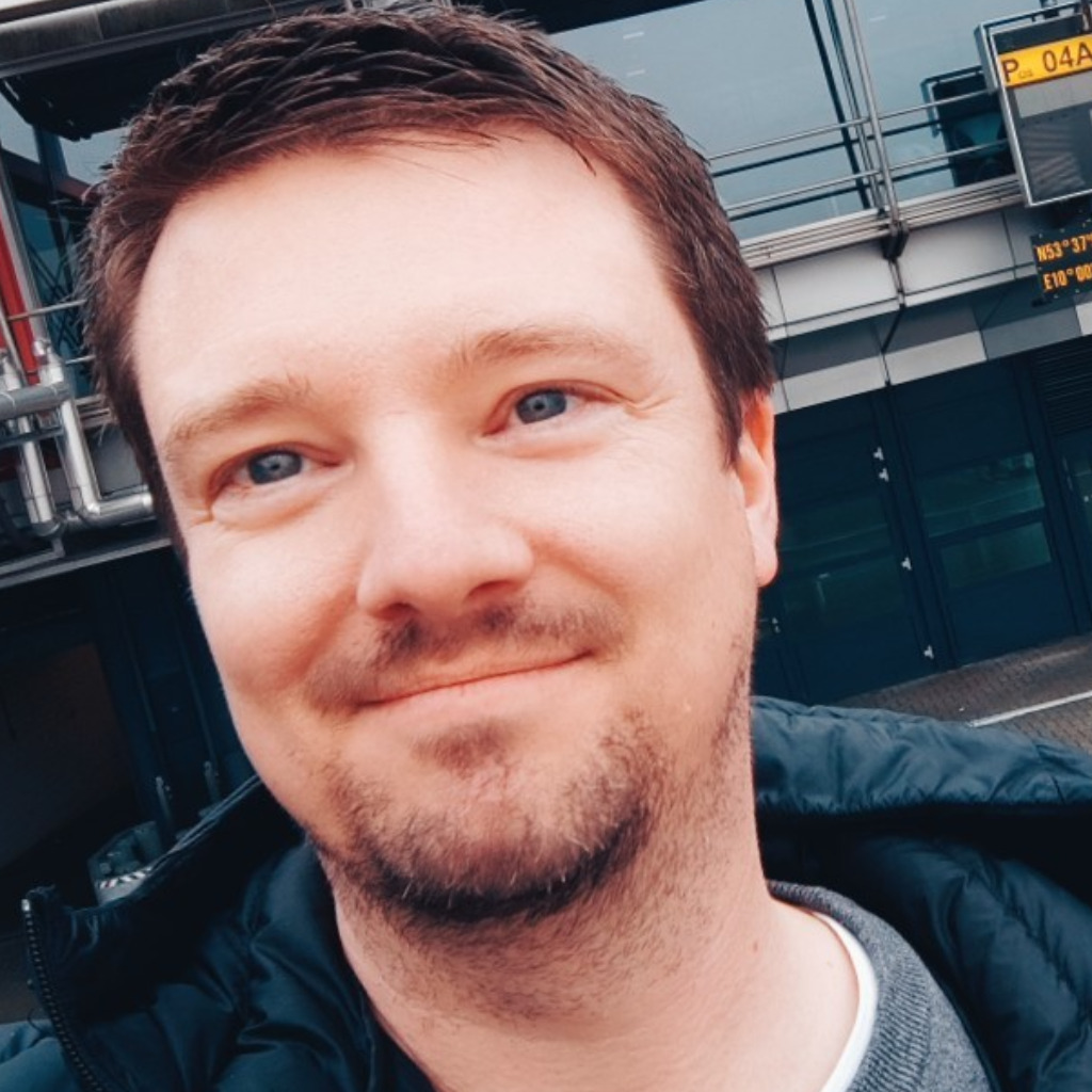 Moritz Neumann - Please finde me on LinkedIn - Please finde me on ...