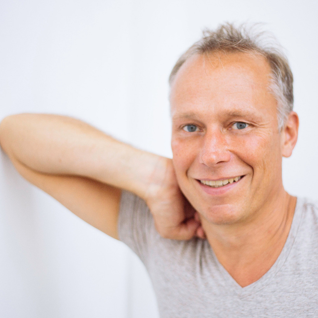 Dipl.-Ing. Klaus Forster - Musik(t)raum Macher - Proberaum Zentrum Stuttgart - Rooms4Music.com ...