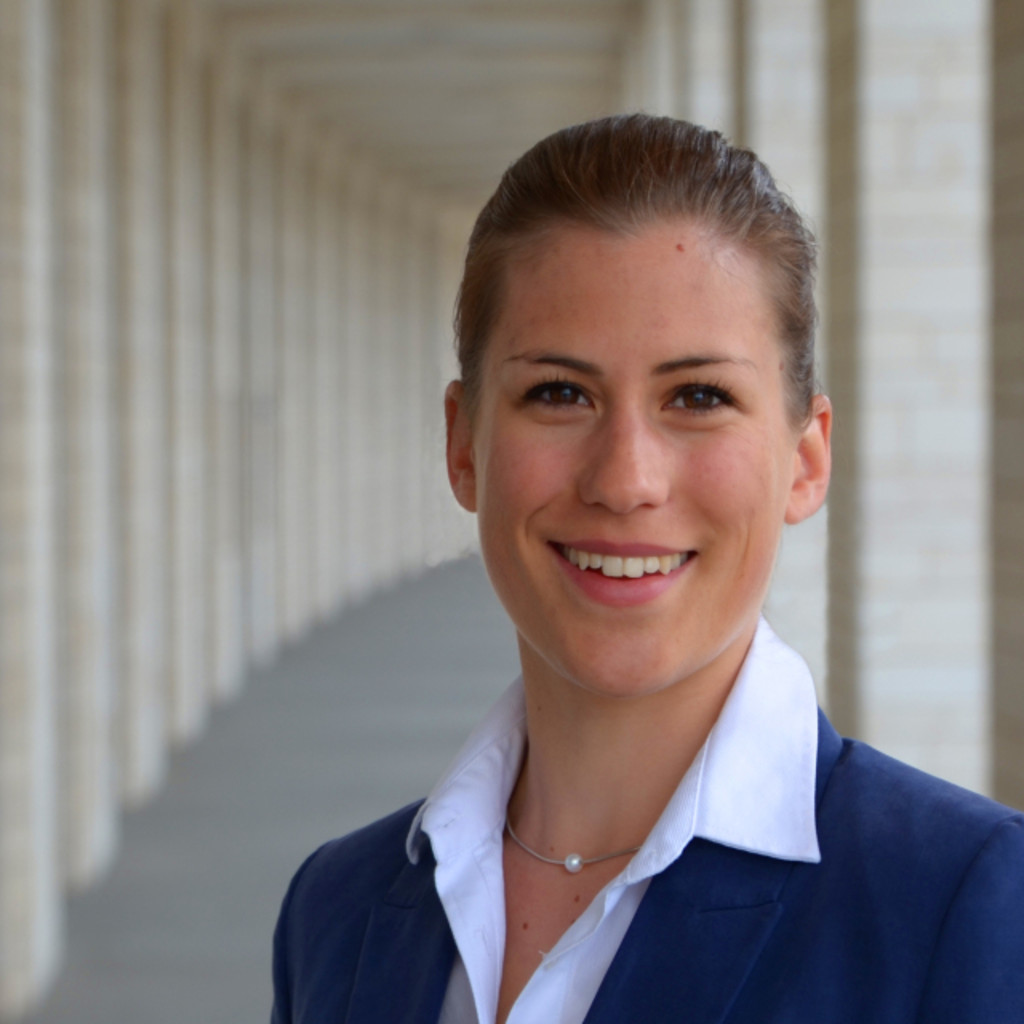 Anna Hiller - Trainerin - Haufe Akademie GmbH & Co. KG | XING