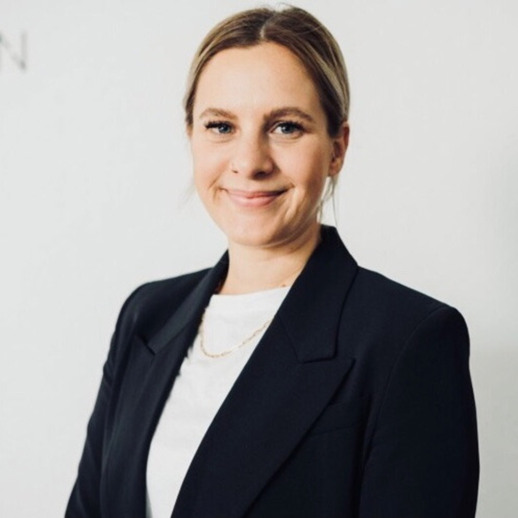 Nora Denise Franke - Finanzdienstleistungsberaterin - Selbstständig. | XING