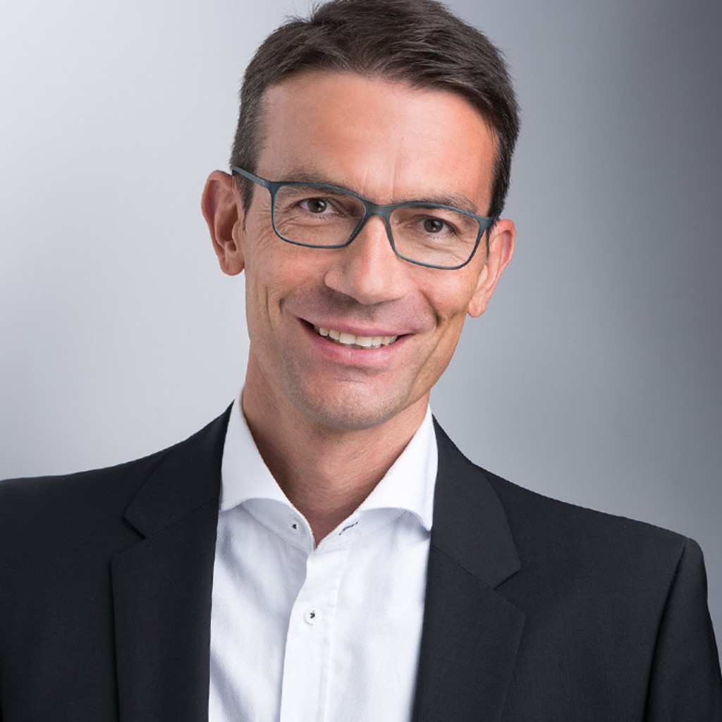 Christopher Riedel - Head of Services Business Operations Middle and ...