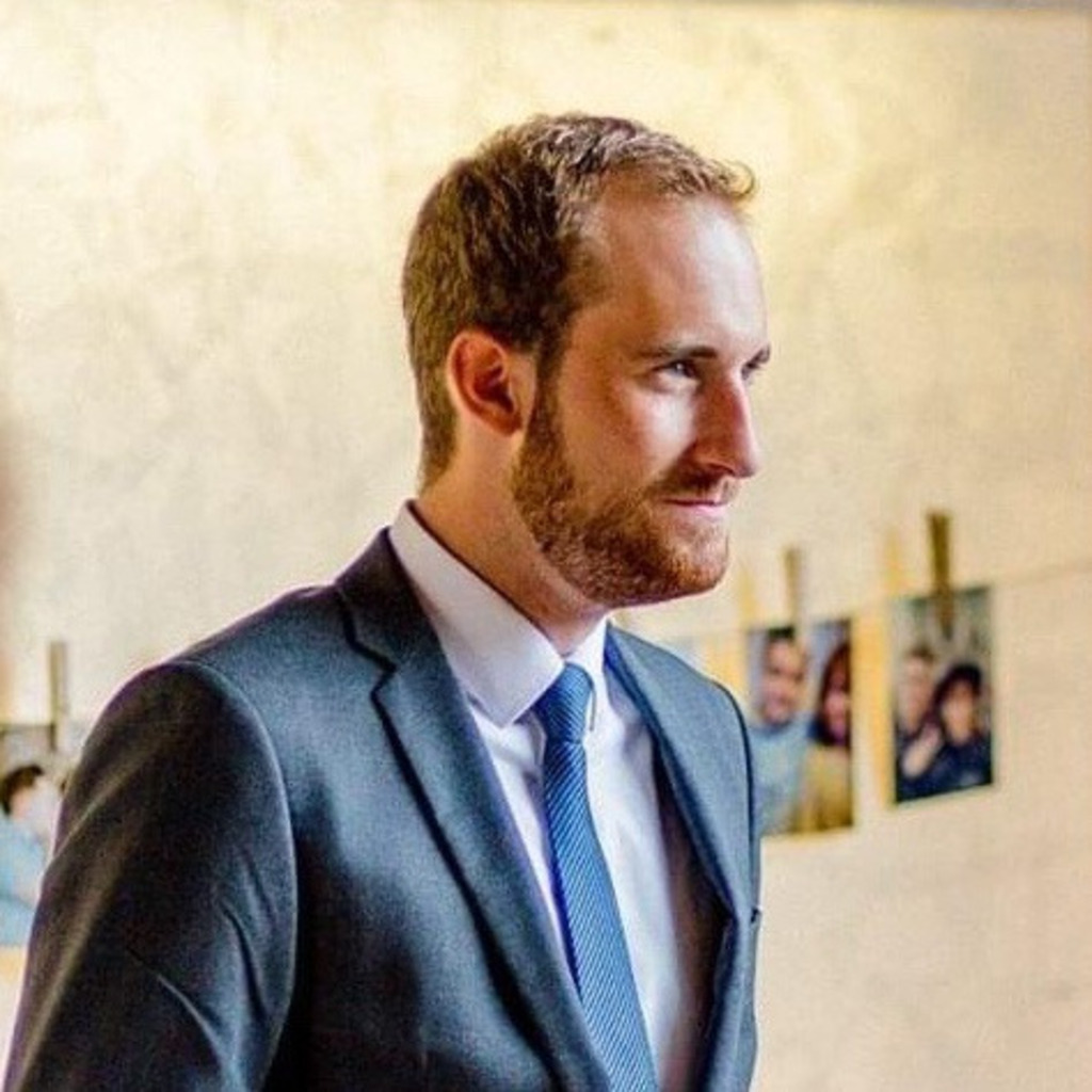 Alexander Zinn - Working Student Alternativ Products - Helaba Invest ...