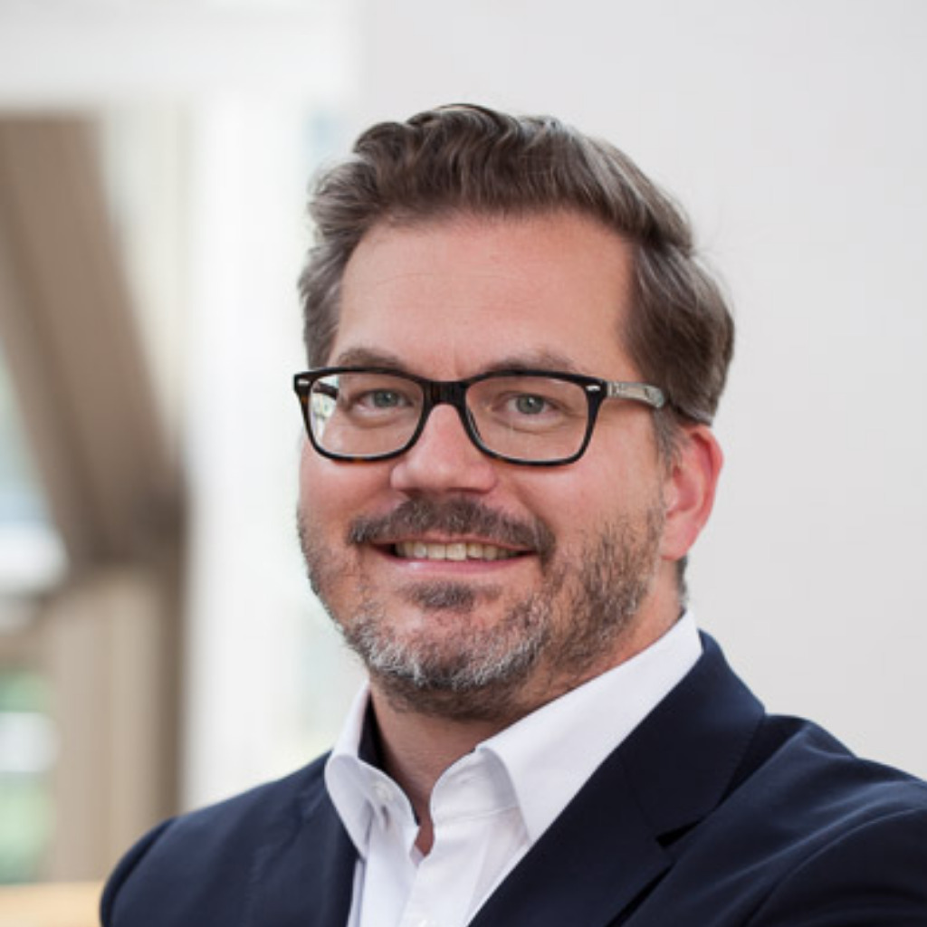 Ryan Wehner - Industry Director Retail & CPG, EMEA - VMware | XING