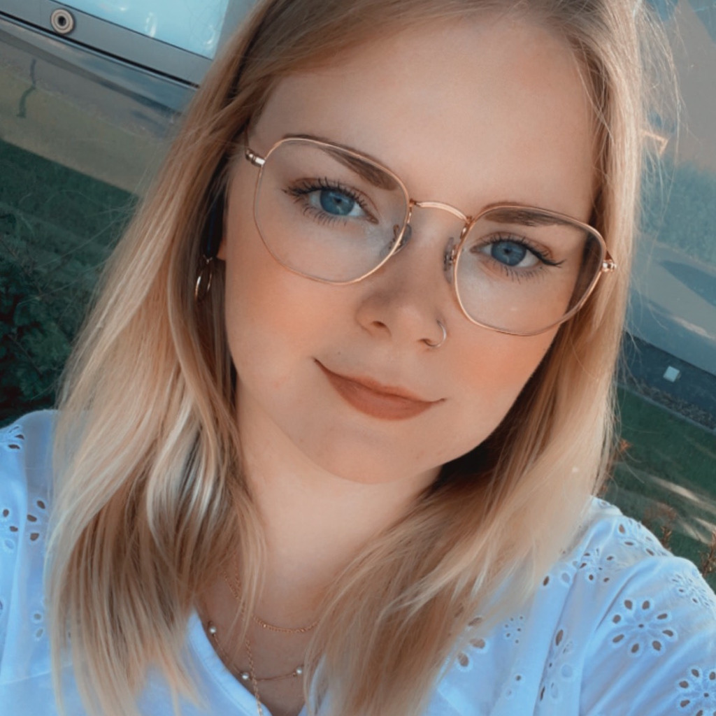 Jessy Philipp - Assistentin der Geschäftsführung - VIVA energie GmbH | XING