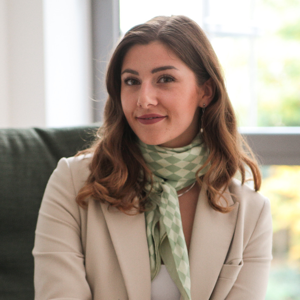 Alexandra Herrmann - Projektmanagerin - Eisbach Homes GmbH | XING