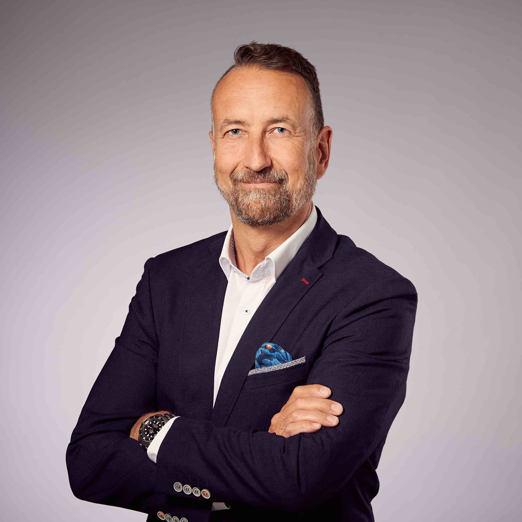 Christian Fischer aus München in der Personensuche von Das Telefonbuch