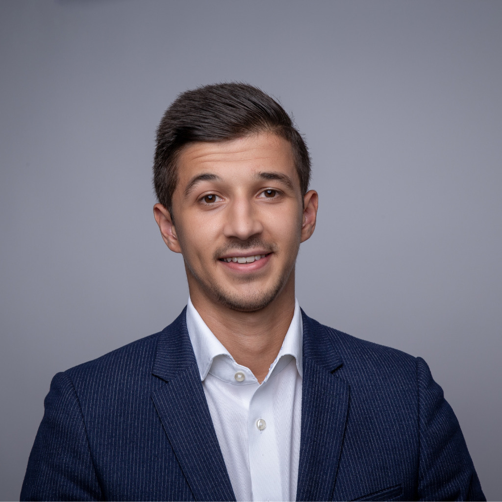 Jessin Niclas Najji - Bankkaufmann - Münchner Bank eG | XING