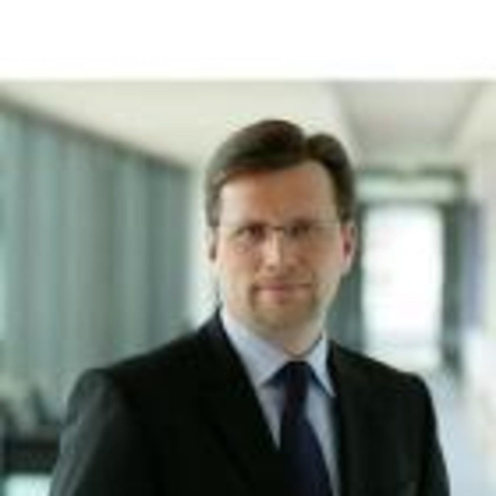 Andreas Schlosser - Regionaldirektor Gewerbliche Immobilienkunden Deutschland Ost - Münchener ...
