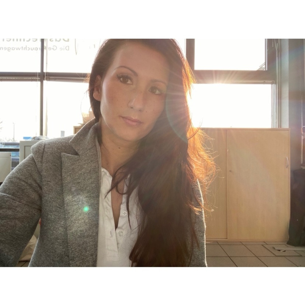 Kristin Fischer - Kaufmännische Angestellte Bereich Kundencenter ...