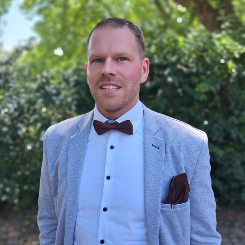 Christian Gudera - Teamleiter Arbeitsvorbereitung/ Prototypenbau ...