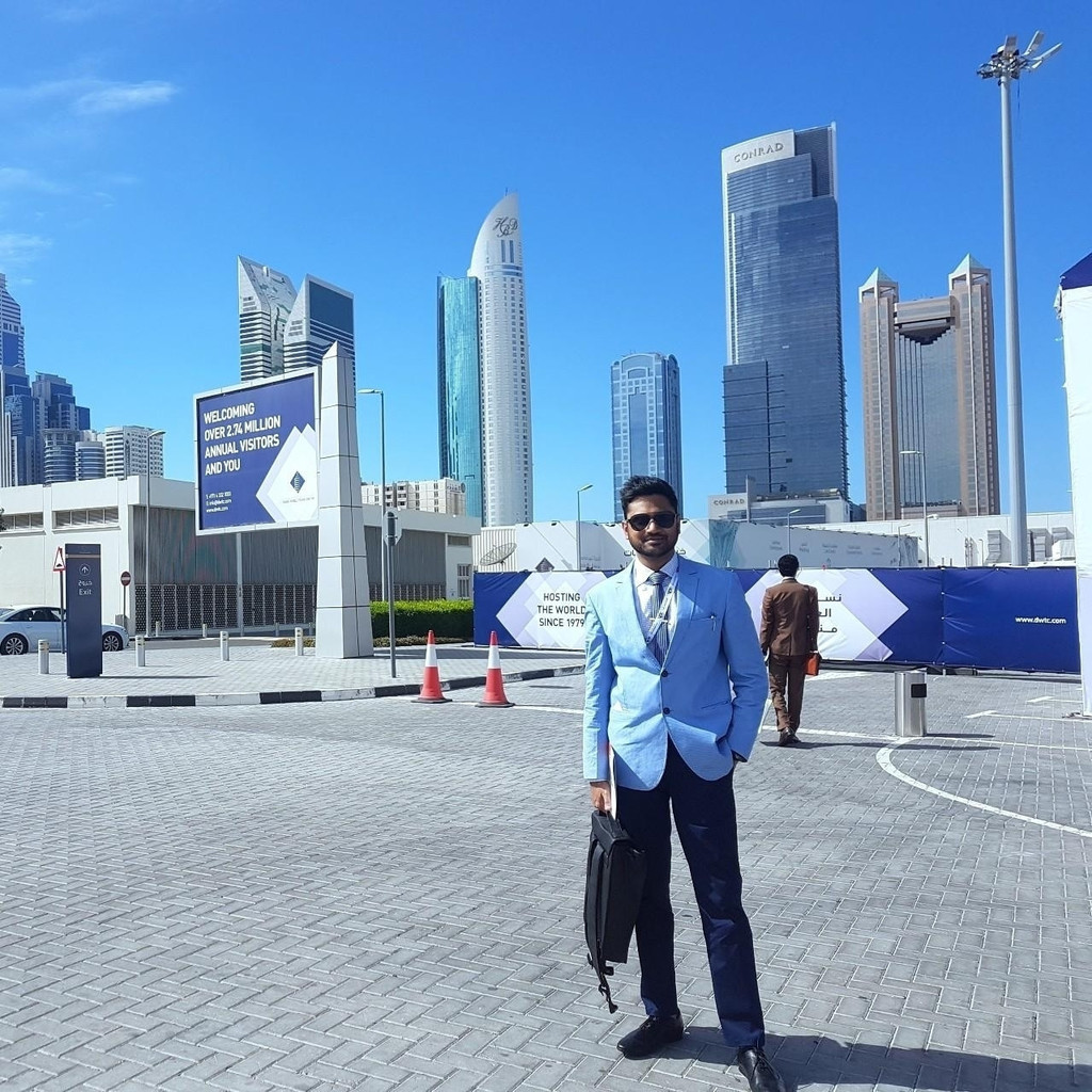 Dr. Nitin Jindal - Managing Director - Jindal Medi Surge | XING