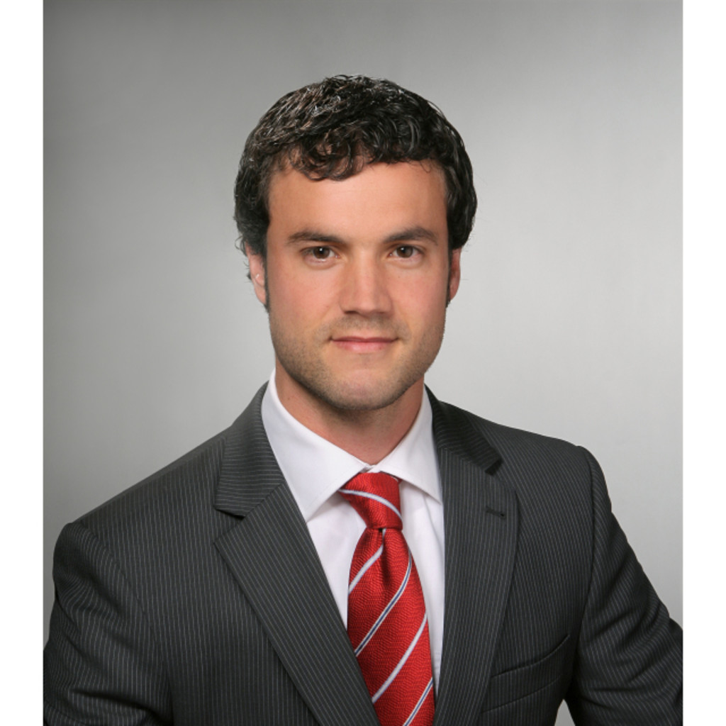 Sebastian Falk - Director - Alvarez & Marsal | XING