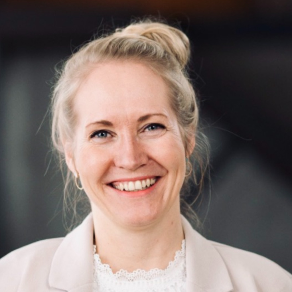 Christin Deege - Director Digital Marketing - Second Elements GmbH & Co ...