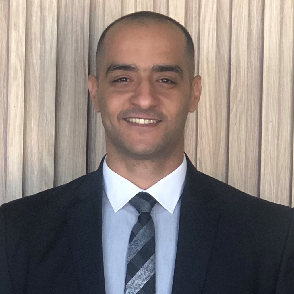 Moustafa Abdeen - Assistant Rooms Division Manager - Bellagio Resort ...