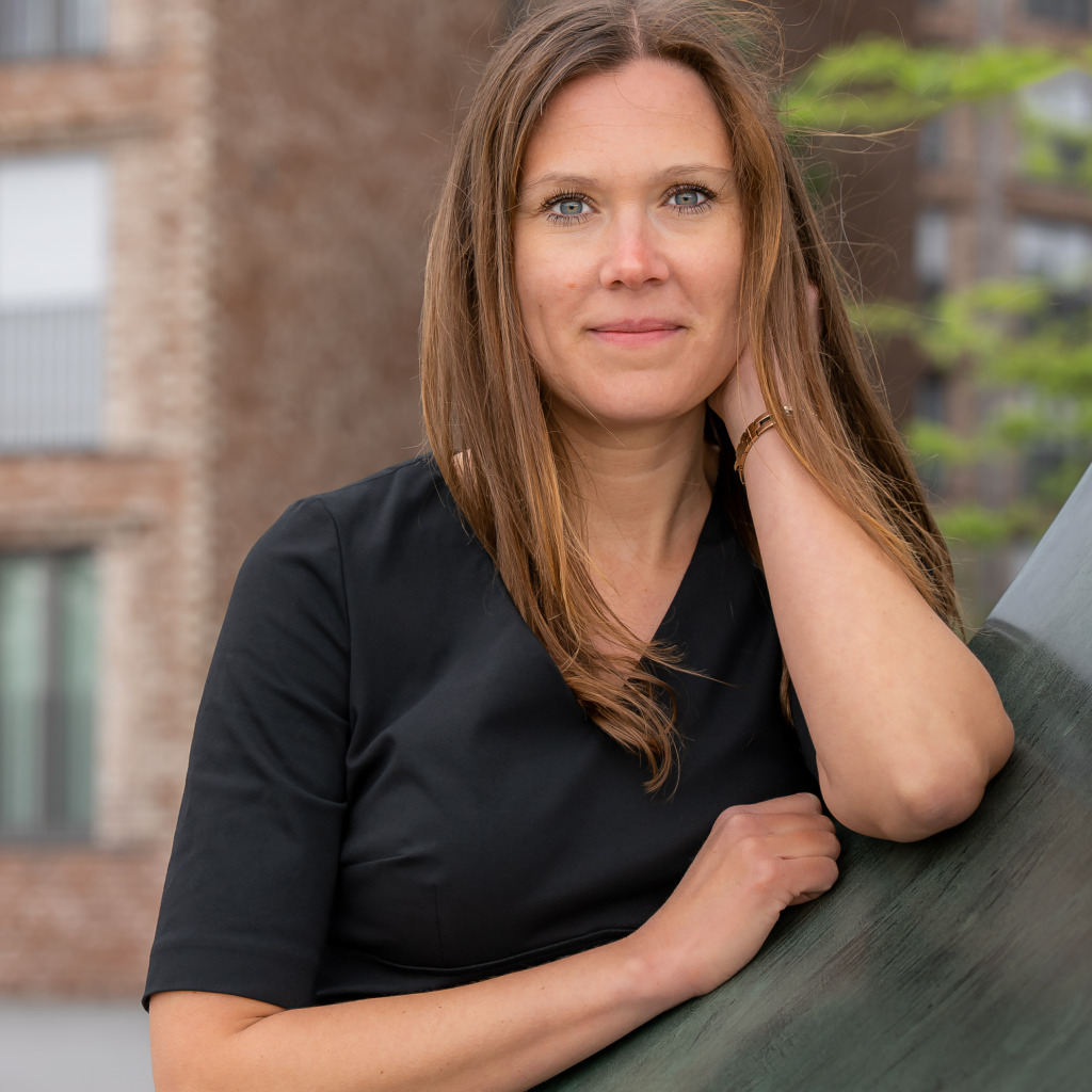 Ariane Beutner - Buchbar bei XING Coaches + Trainer | XING