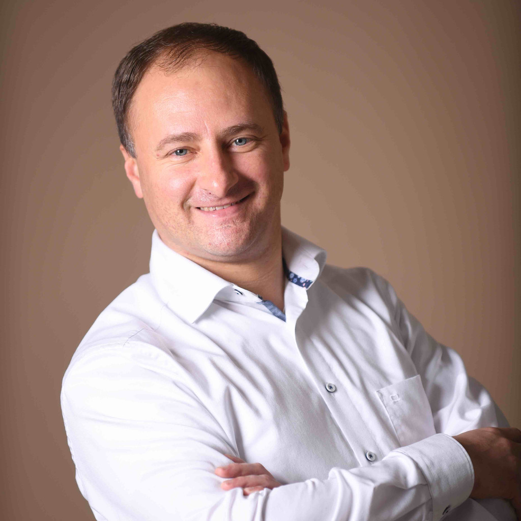 Alexander Kopp - BMW und Mini Großkundenberater - Hakvoort GmbH, BMW ...