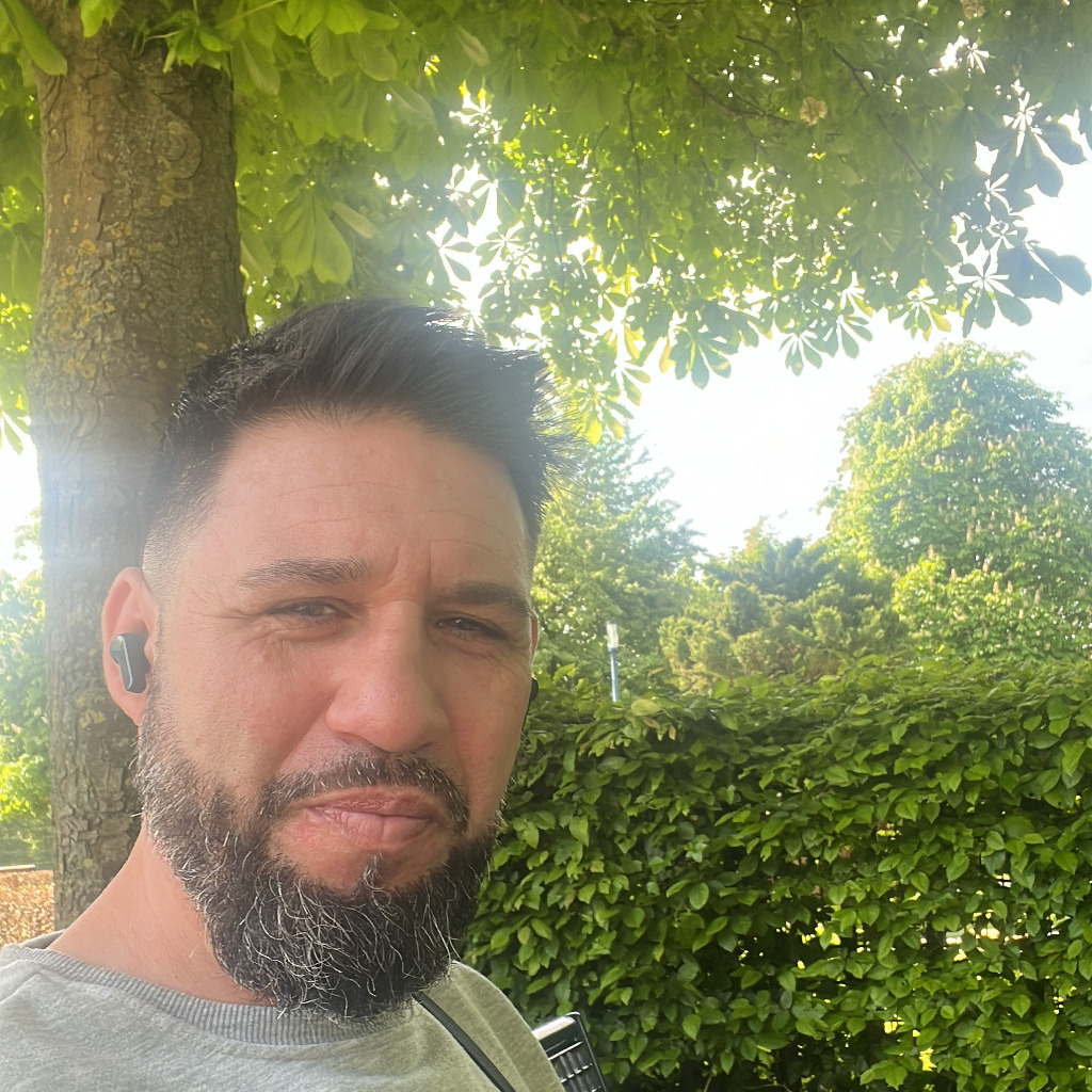 Pasquale Zompi - Als Schweißer - Marx Gruppe GmbH & Co. KG | XING