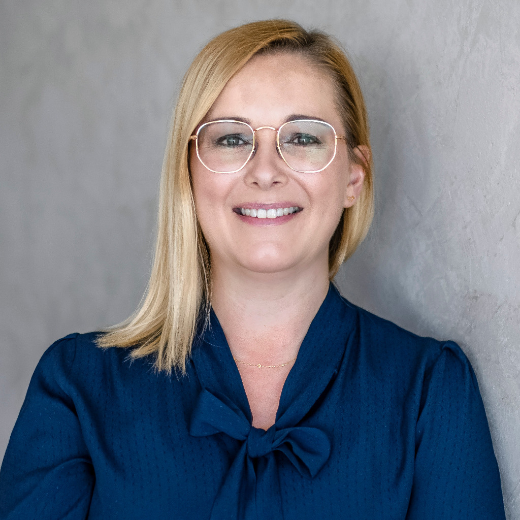 Alexandra Müller - Assistenz der Geschäftsleitung - Weizenegger GmbH | XING