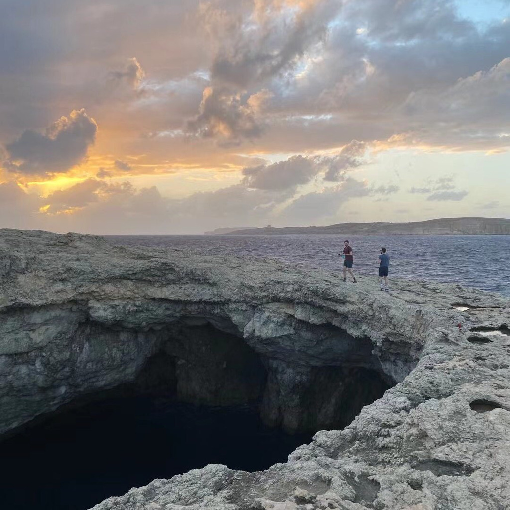 jianping wu - Translator - English to Chinese translator | XING