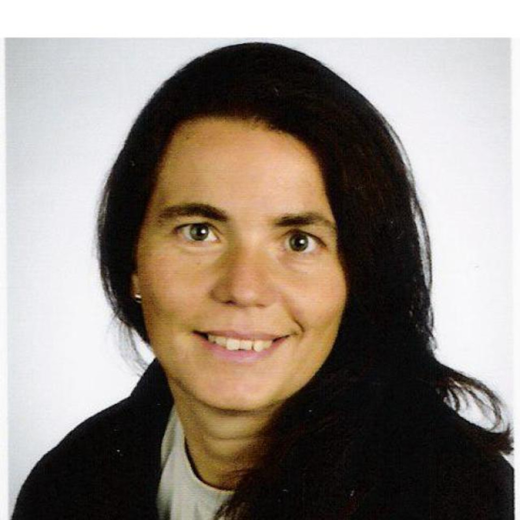 Daniela König - Familienmanagerin - Familie König | XING