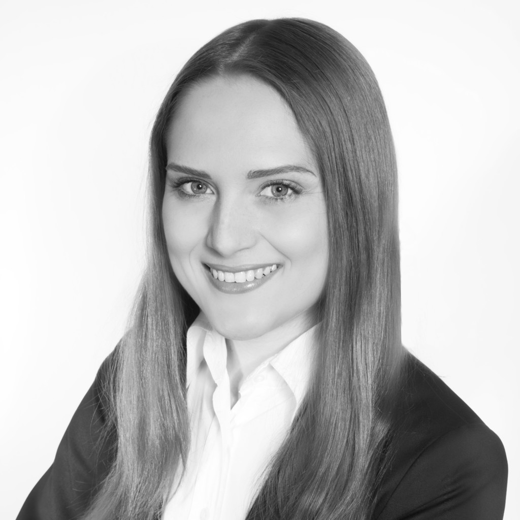 Julia Nowotny - Executive Assistant - Ernst & Young GmbH ...