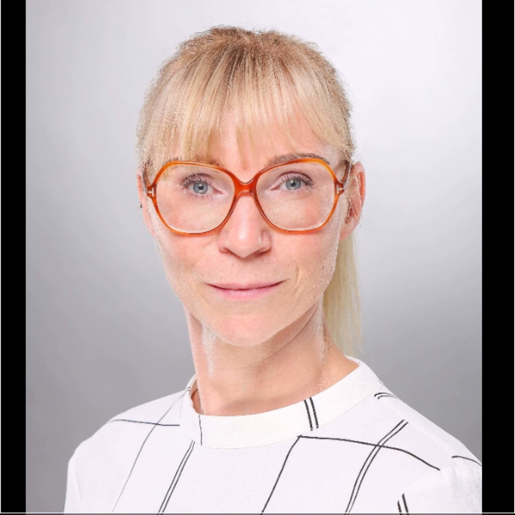 Frances Lindner - Bezirksleiterin - Dirk Rossmann GmbH | XING