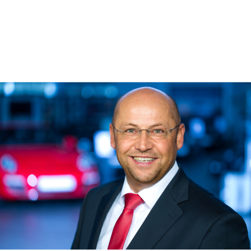 Thomas Litzinger - Porsche Exklusiv Verkaufsberater - Porsche Zentrum ...