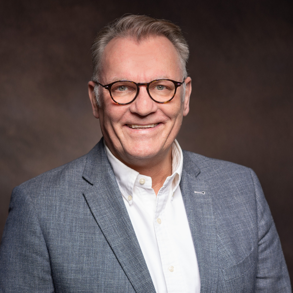 Frank Ruehl - Director Digital Business & Transformation - Hapag-Lloyd ...