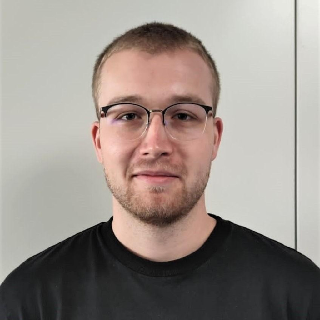 Tim Zuber - IT-Administrator - RÖSLE GROUP GmbH | XING