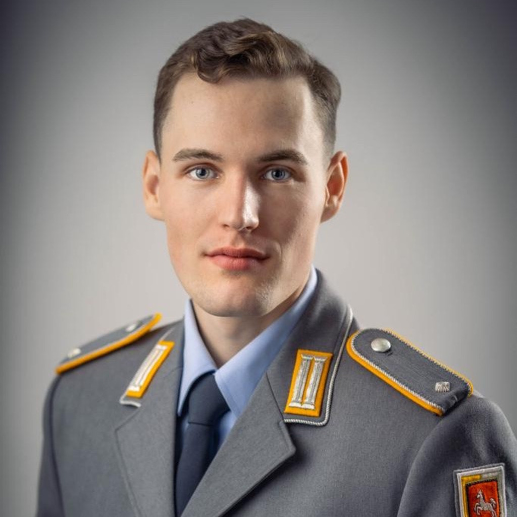 Marvin Hill - Zugführer - Bundeswehr | XING