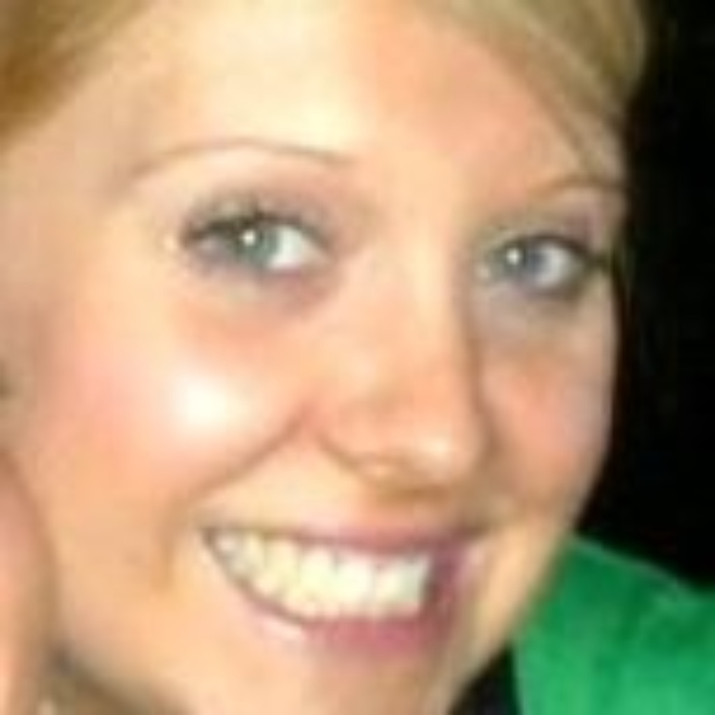 Victoria Howes - Senior Recruitment Consultant - Darwin Recruitment ...