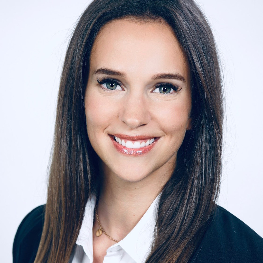 Jasmin Wehrle - Personalsachbearbeiterin - CEWE Stiftung & Co. KGaA | XING