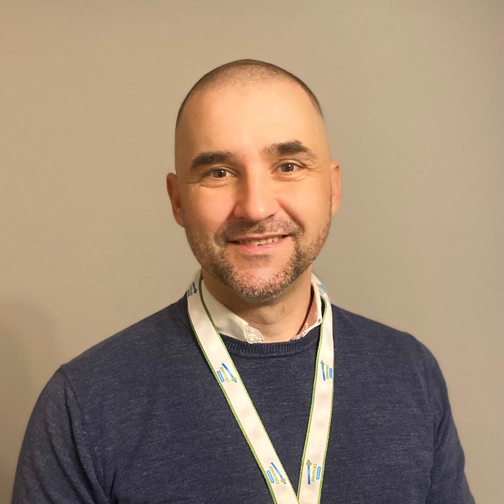 Gergely Papp - Leader Decathlon Exchange Germany - DECATHLON ...