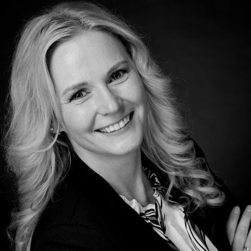 Julia Lillich - Lohnbuchhalterin - TEMPTON Verwaltungs GmbH | XING