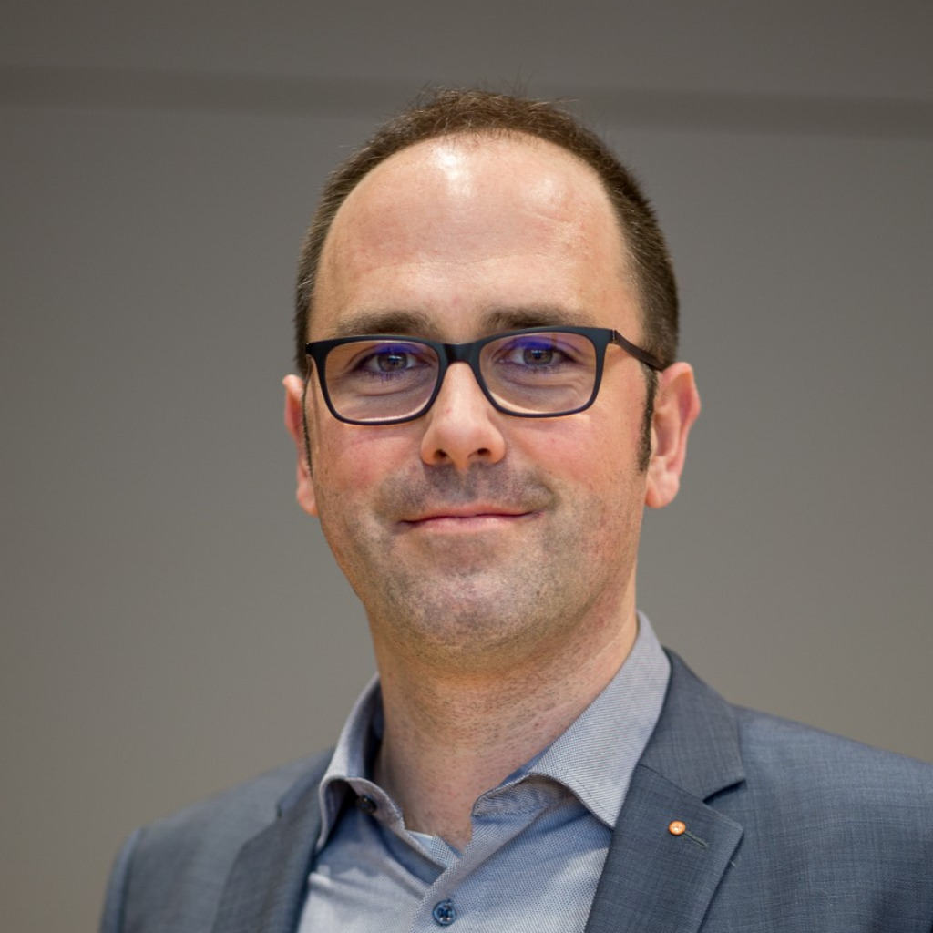 Tim-Benjamin Bohmfalk - Geschäftsführer - CALPANA business consulting ...