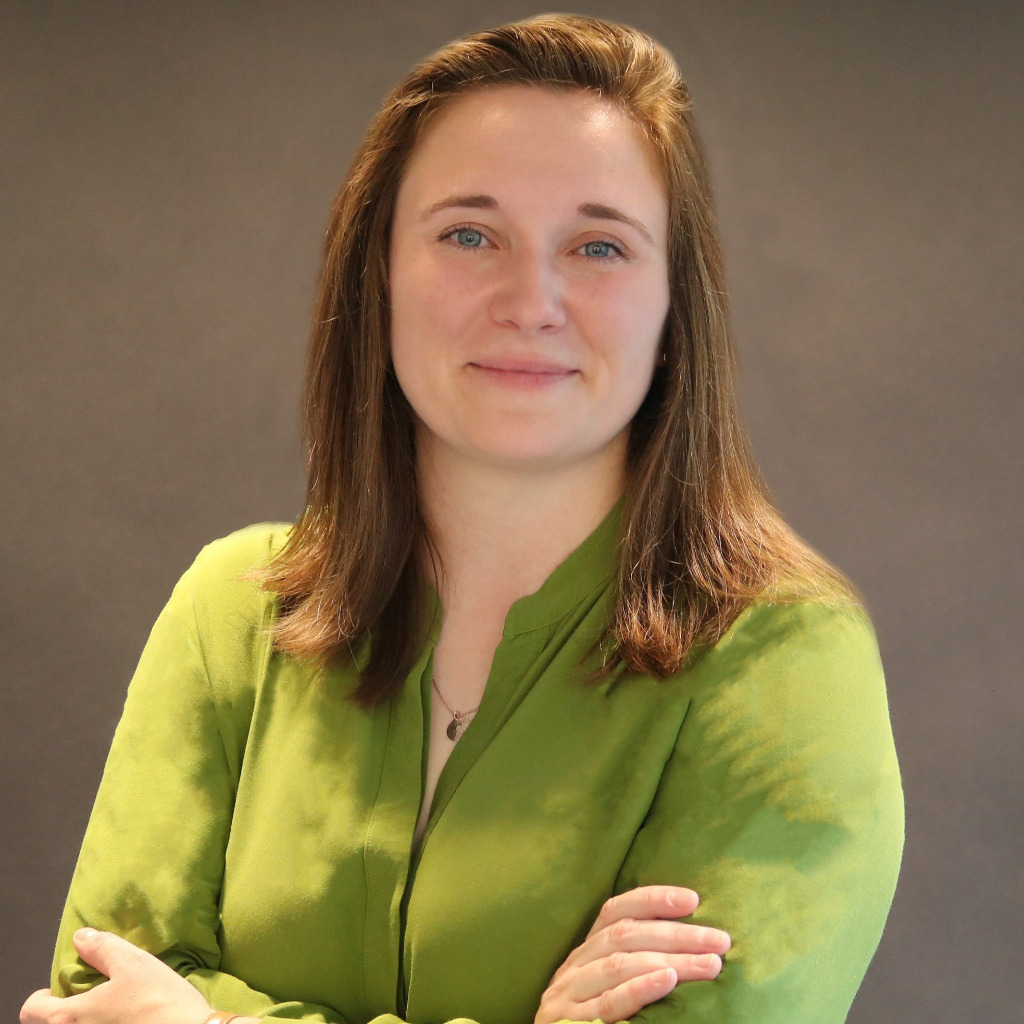 Julia Lischka - Personalentwicklerin - HANSAINVEST Hanseatische Investment-GmbH | XING